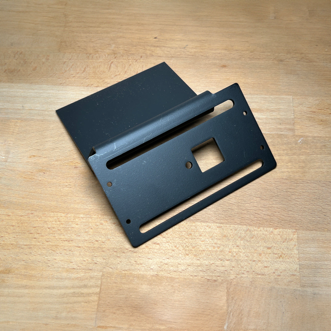 Lexus GX470 Ash Tray Replacement Accessory Mount – Go Xplore Basecamp