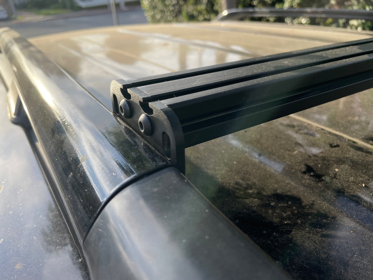 Extrusion Crossbar Mounts for Stock Racks – Go Xplore Basecamp